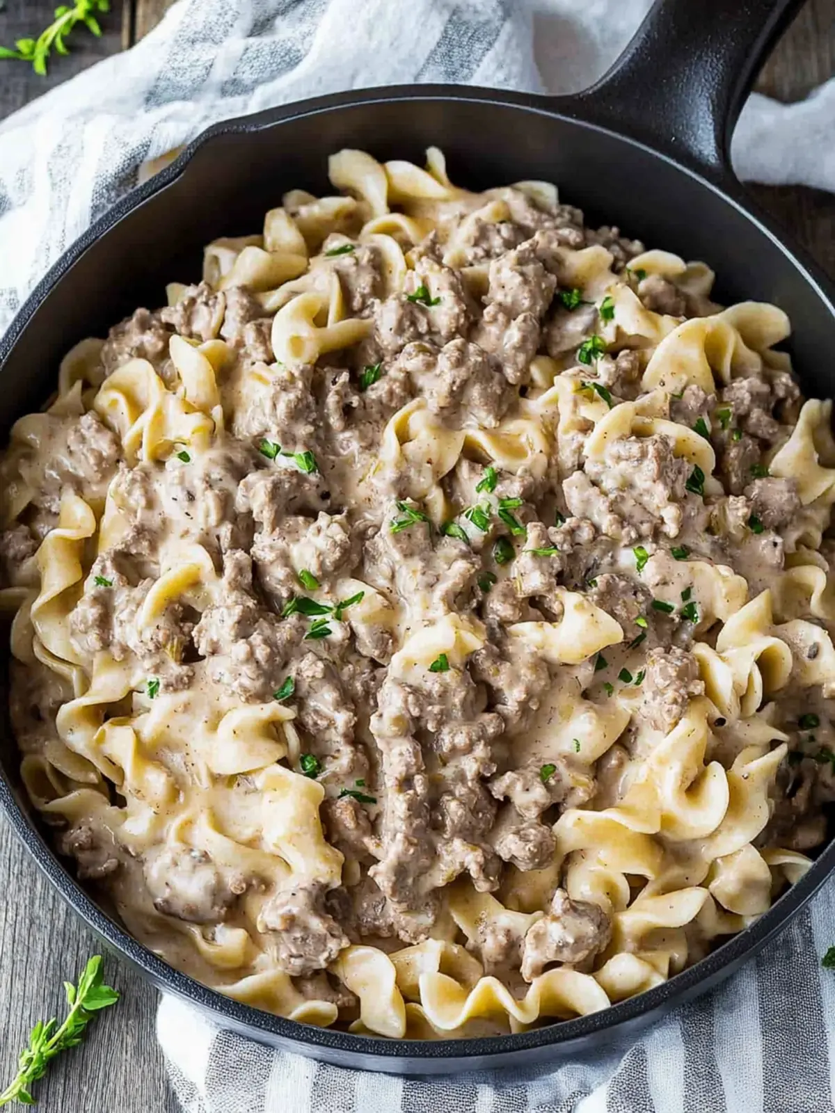 Ultimate Ground Beef Stroganoff: Delicious One-Pot Meal